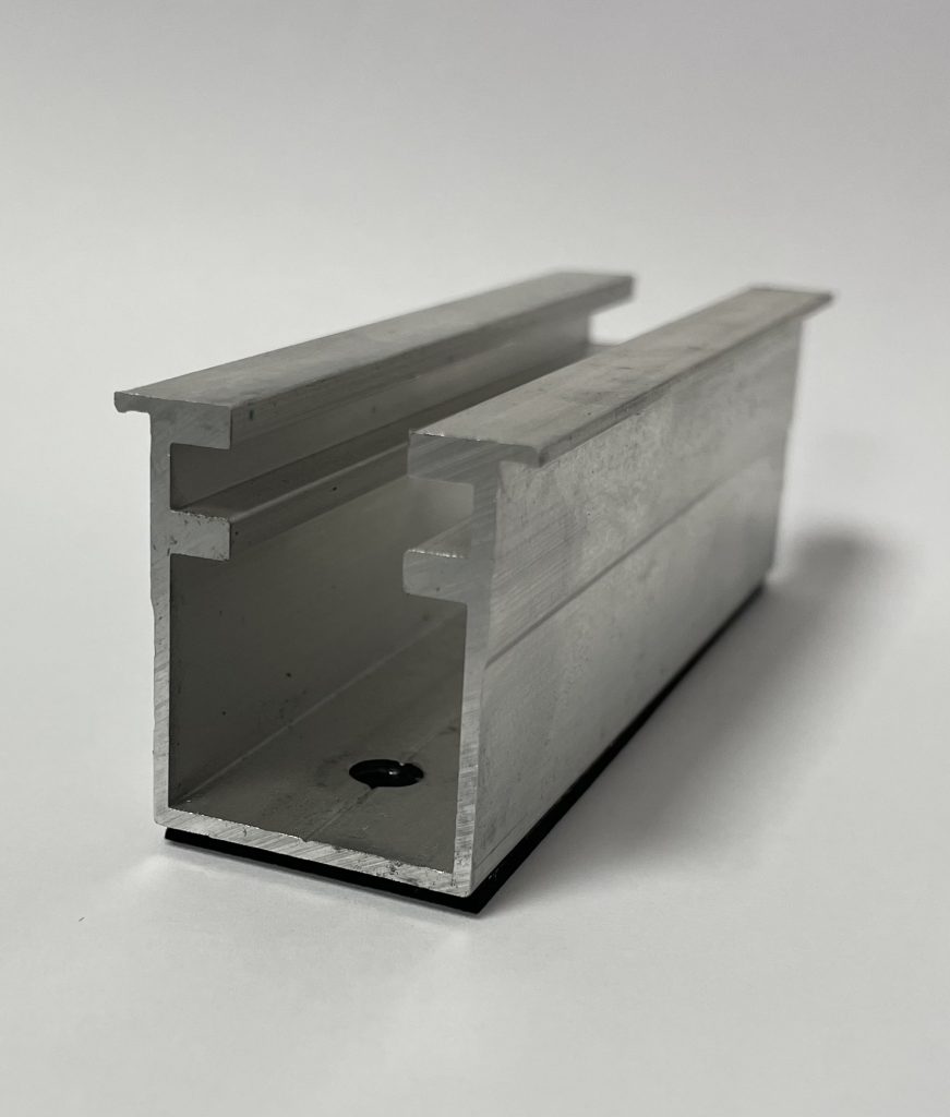 Micro Rail 100 mm sobre greca + EPDM + tornillería - Luzma Solar